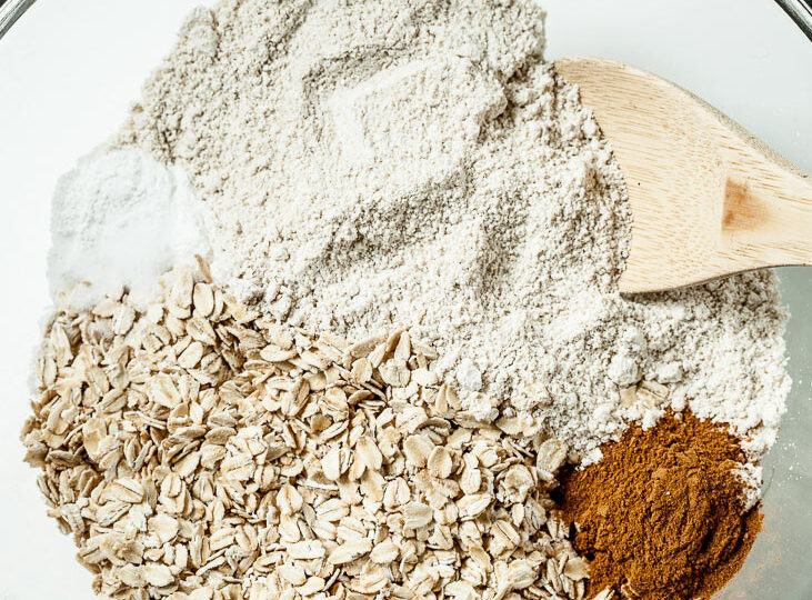 Chewy Apple Oatmeal Bars (Gluten-free, Dairy-free, Refined sugar-free ...