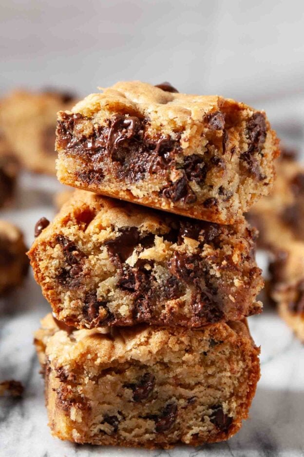 Congo Bars (Chocolate Chip Cookie Bars) | Chew Out Loud