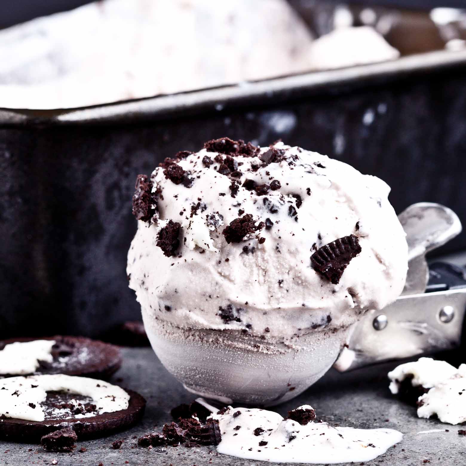 Cookies and Cream Ice Cream | Chew Out Loud