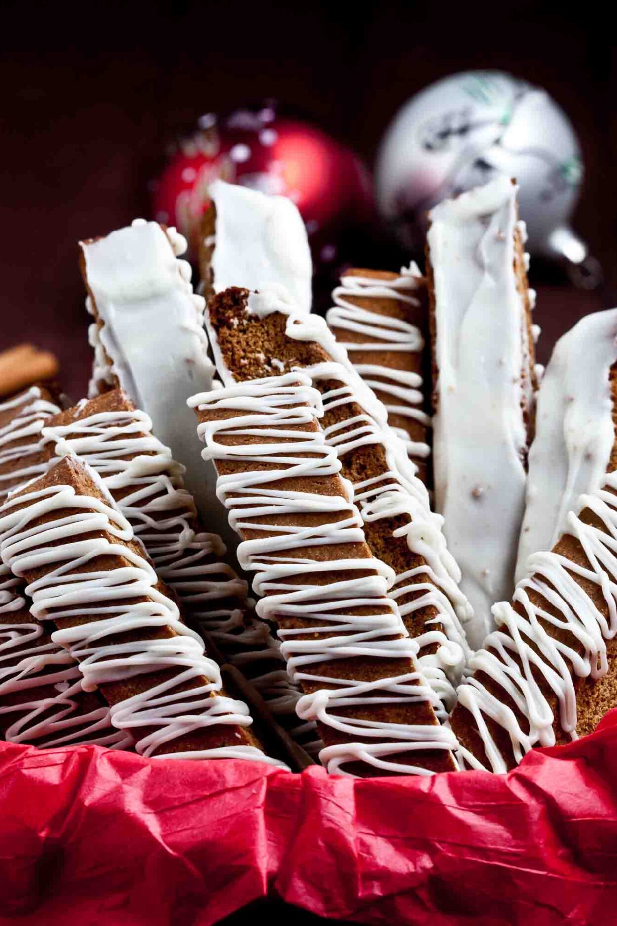 Chewy, Soft Gingerbread Cookies | Chew Out Loud