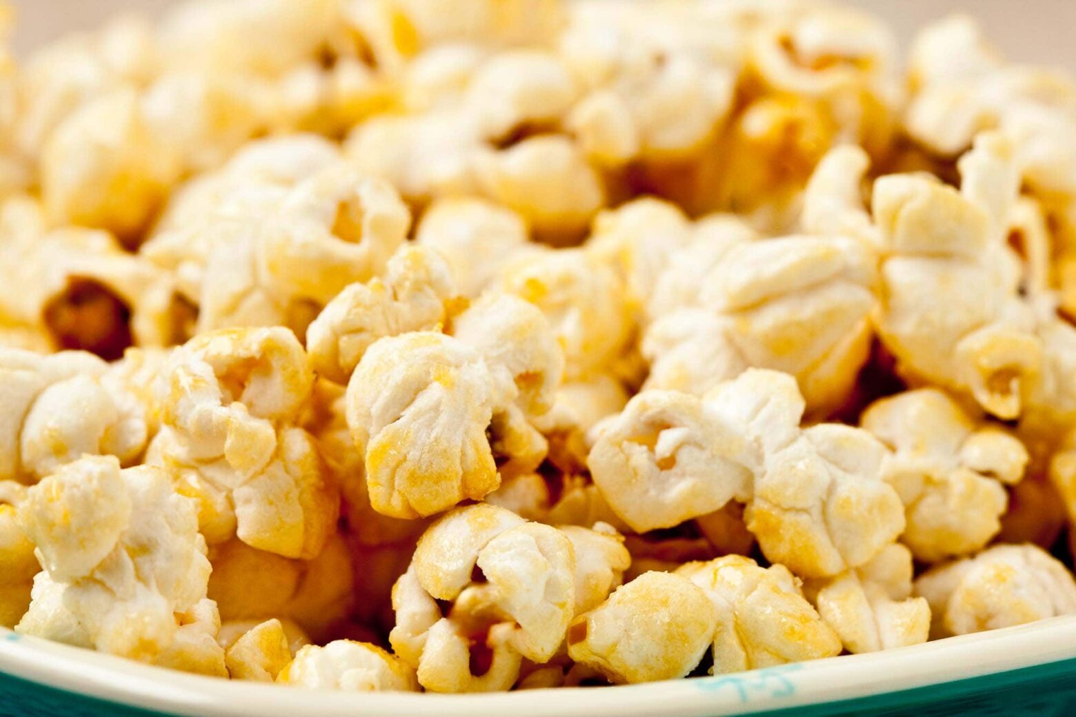 Kettle Corn Recipe | Chew Out Loud